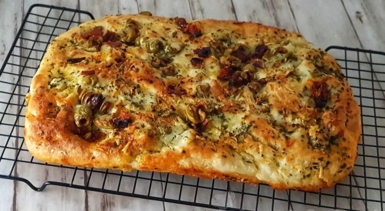 Focaccia rellena a la parrilla: paso a paso para preparar un clásico de ...