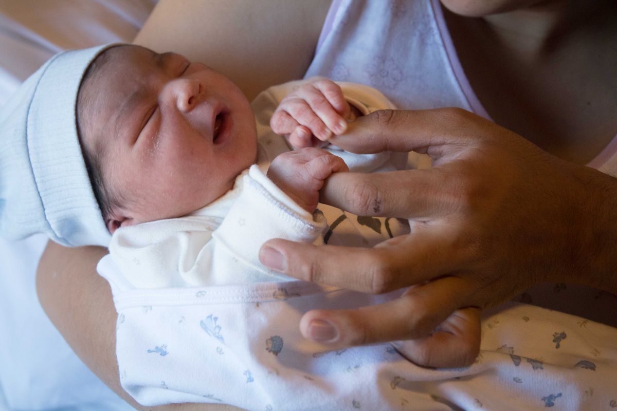 ¡Decilo, Enzo, decilo! El primer nacimiento de 2023 llegó con la pelota ...